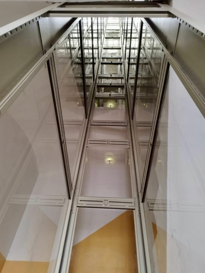 SPAIN / VALENCIA / PREMIUM STRUCTURE • Hipur s.l.