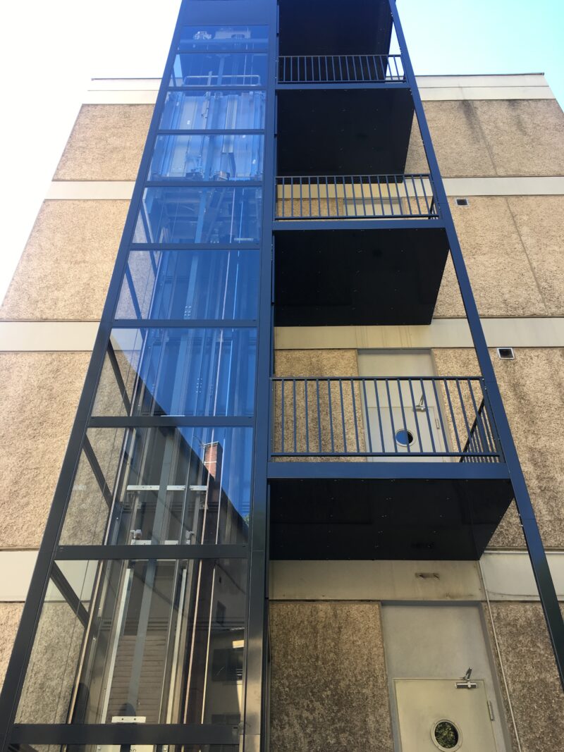 FRANCIA / LYON / ESTRUCTURA PREMIUM • Hipur s.l.